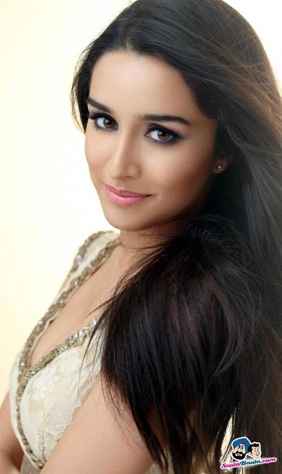 Discover the Charms of Shraddha Kapoor's Seaside Mansion: A Pictorial Journey - HOT NEWS